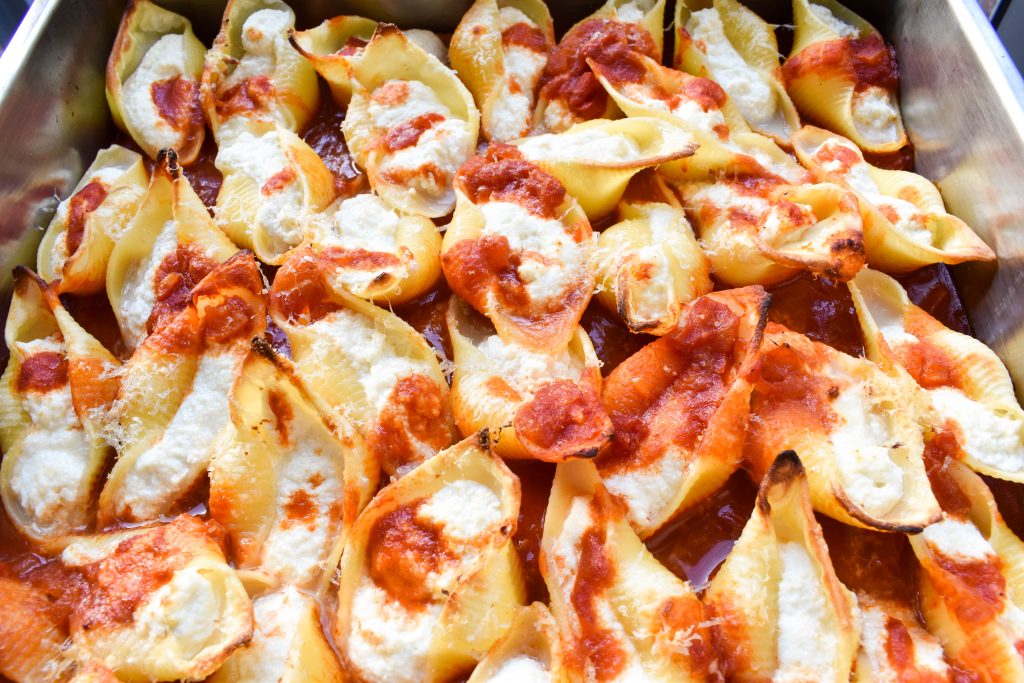 Conchiglioni (large pasta shells) filled with ricotta - Italian Spoon