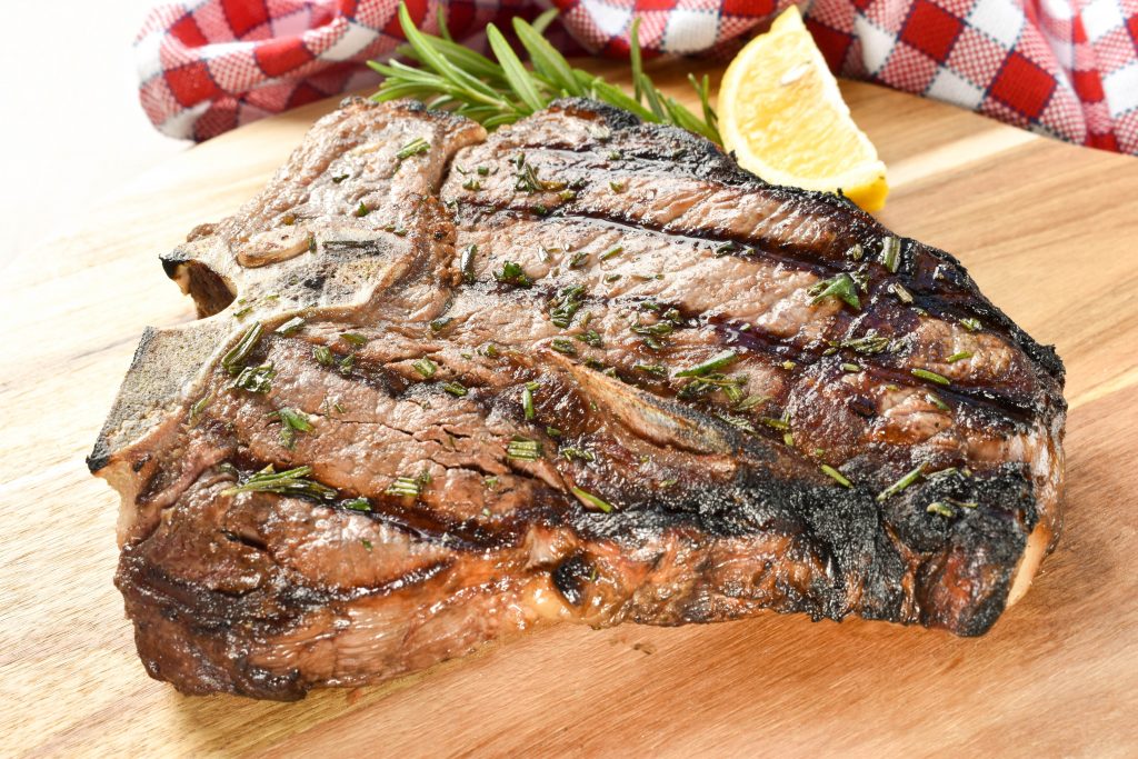 Bistecca alla Fiorentina (Florentine-style T-bone steak) | Italian Spoon