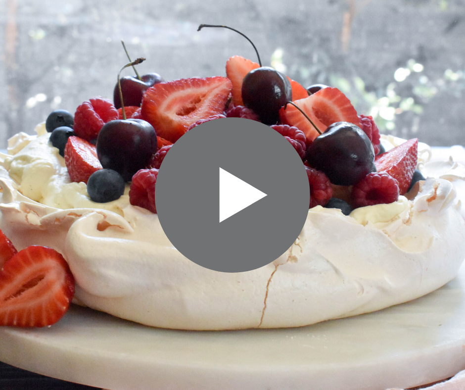 Pavlova: Seriously amazing recipe and tips! | Italian Spoon