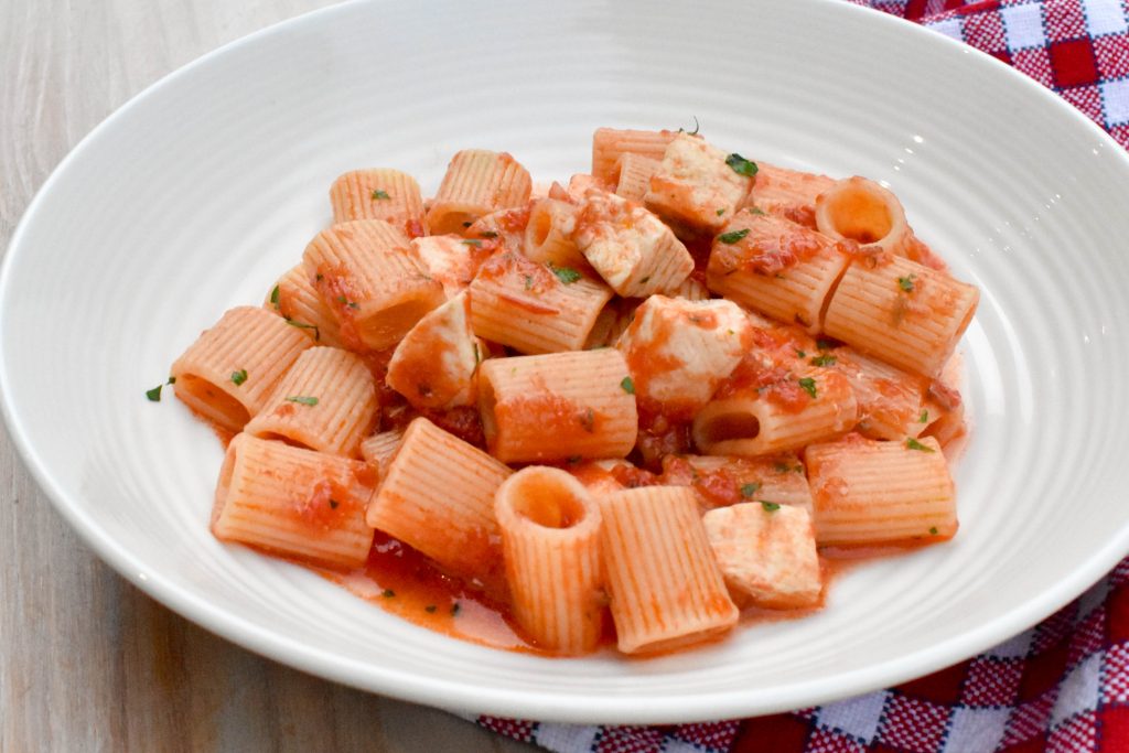 Pasta with swordfish | Italian Spoon
